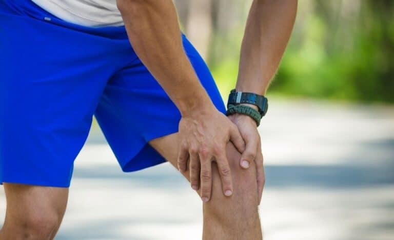 Knee Pain After Running - UPDATED 2021 - Braces, Pain & Symptoms