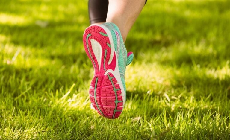 Running on Concrete vs Asphalt- Disadvantages of Running on Road