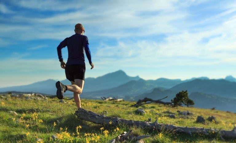 Running in the Wind - Best Tips for Headwind & Tailwind Running