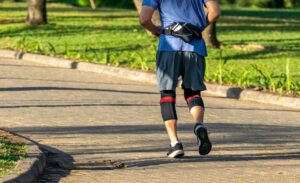 Best Knee Support For Runners - The Ultimate Guide 2022