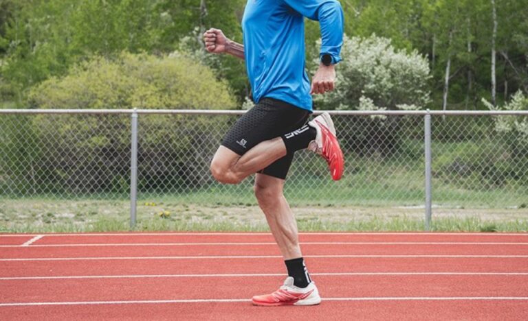 A Complete Guide To The Butt Kicks Exercise - SportCoaching