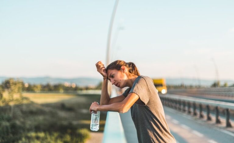 How to Avoid Slowing Down During a Running Race - SportCoaching