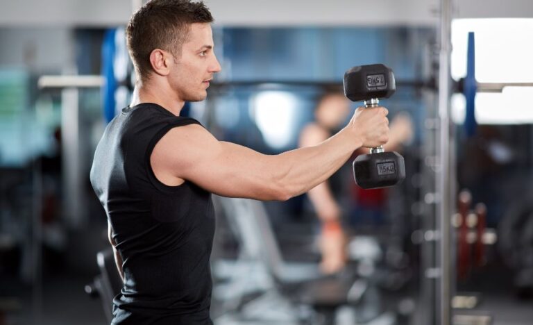 How to Train Your Rear Delts The Right Way - SportCoaching