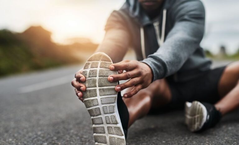 The Best 10 After Running Stretches - SportCoaching