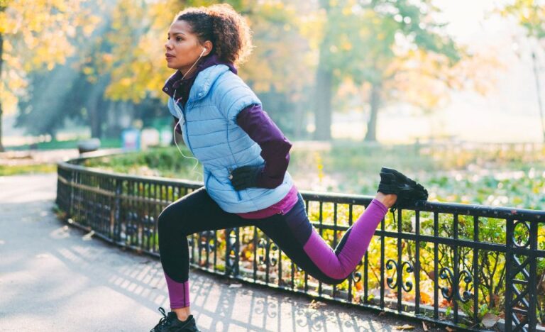 Roman Split Squat - All You Need To Know - SportCoaching