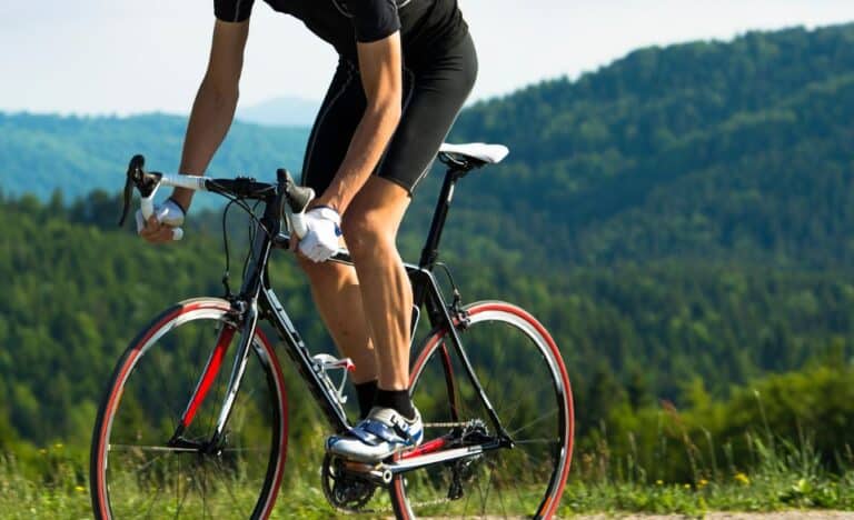 Cyclist Legs vs Runners Legs - What's the Difference? - SportCoaching