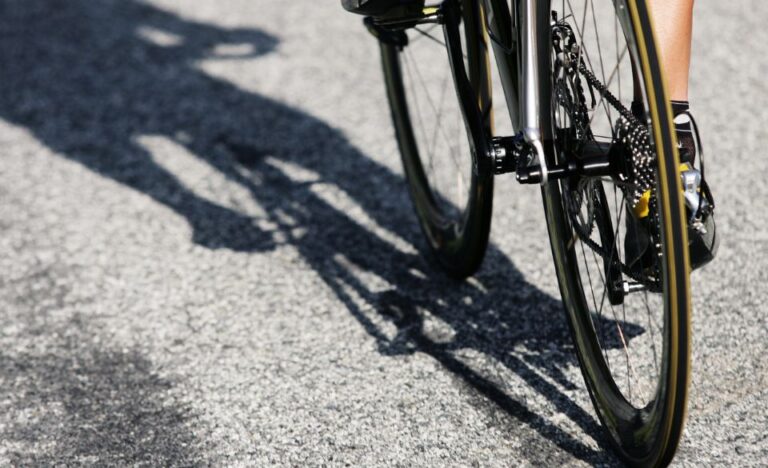 Optimal Cycling Cadence: Finding Your Pedal Sweet Spot - SportCoaching
