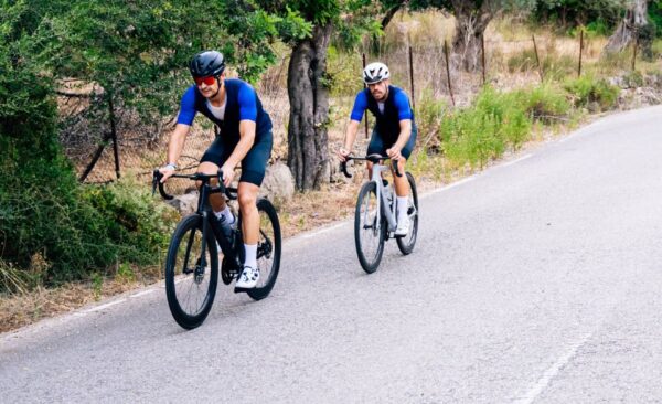 10 tips to ride faster: How to increase your average cycling speed