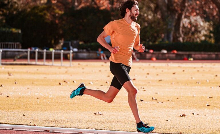 Why Do Runners Have Skinny Legs? Debunking the Myth - SportCoaching